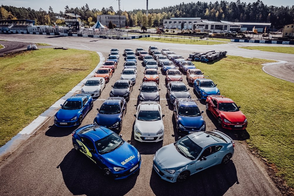 Spolupráce s klubem TOYOBARU - UMYEM